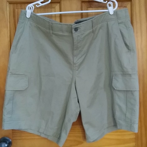 George | Shorts | Nwt George Above Knee Cargo Shorts 46 Beige | Poshmark